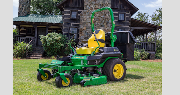John Deere Z700 Series ZTrak mowers | OPE+
